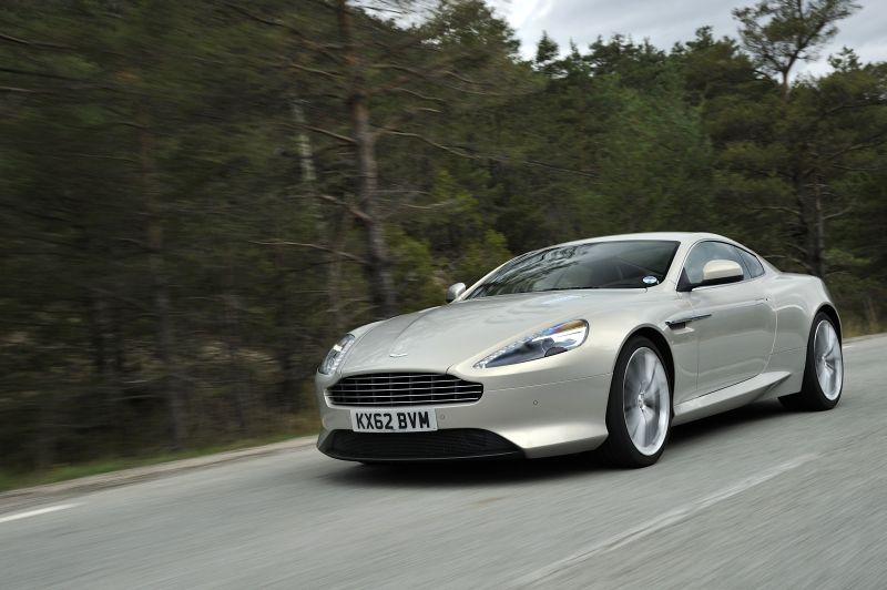 Aston Martin DB9 technical specifications and fuel economy